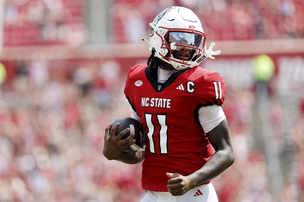 NC State vs. Wake Forest Prediction, Picks for 9/11: C.J. Bailey on Fire